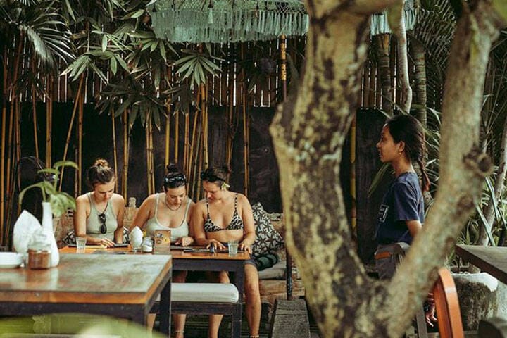 12 Best Cafés in Bali in 2025